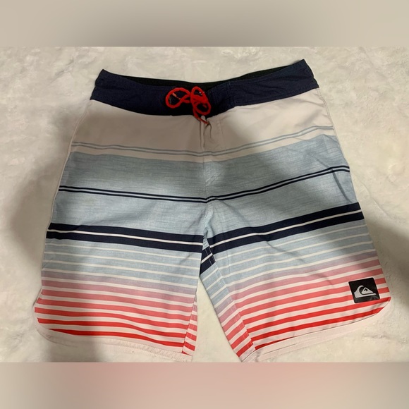 Quiksilver | Shorts | Mens Dry Flight Quicksilver Board Shorts | Poshmark